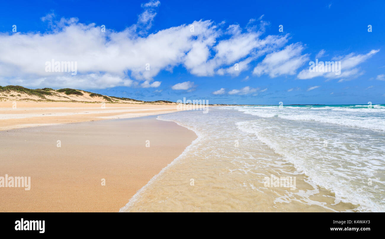 Broome cable beach hi-res stock photography and images - Alamy