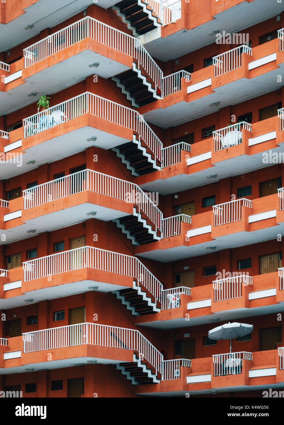 Hotel wall texture hi-res stock photography and images - Alamy