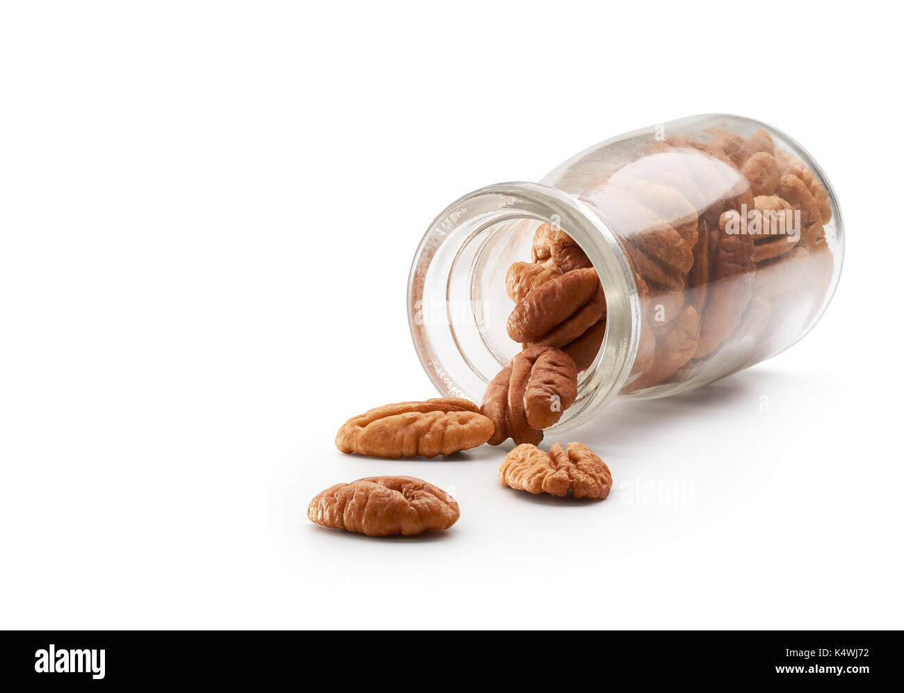 Isolated pecan hi-res stock photography and images - Alamy
