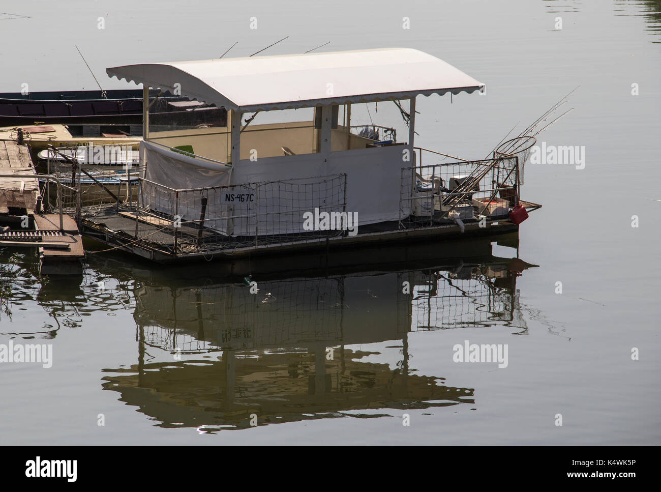 Raft boats hi-res stock photography and images - Alamy