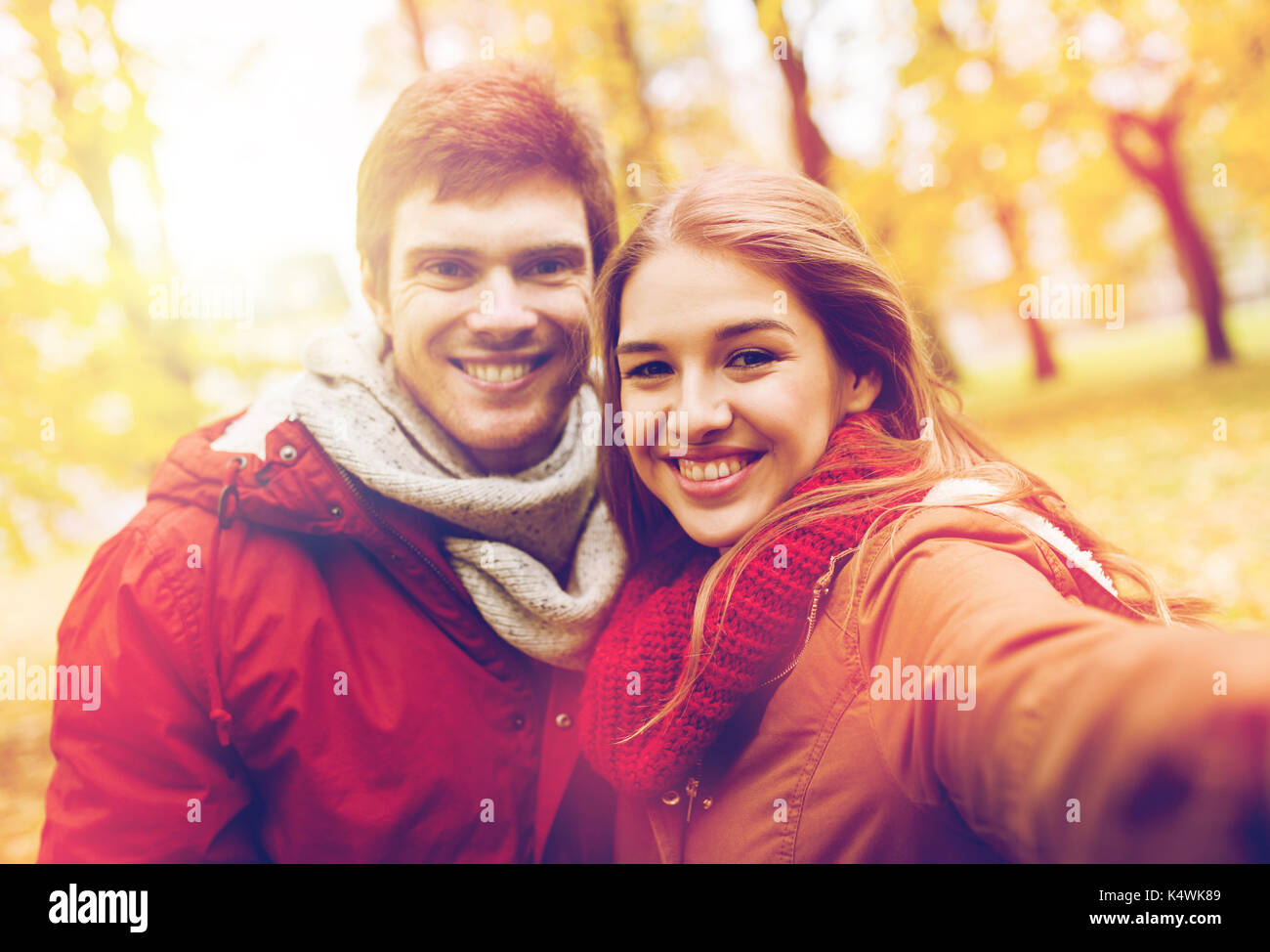 Couple man woman autumn hi-res stock photography and images - Alamy