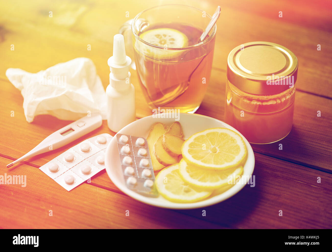 traditional medicine and drugs Stock Photo - Alamy