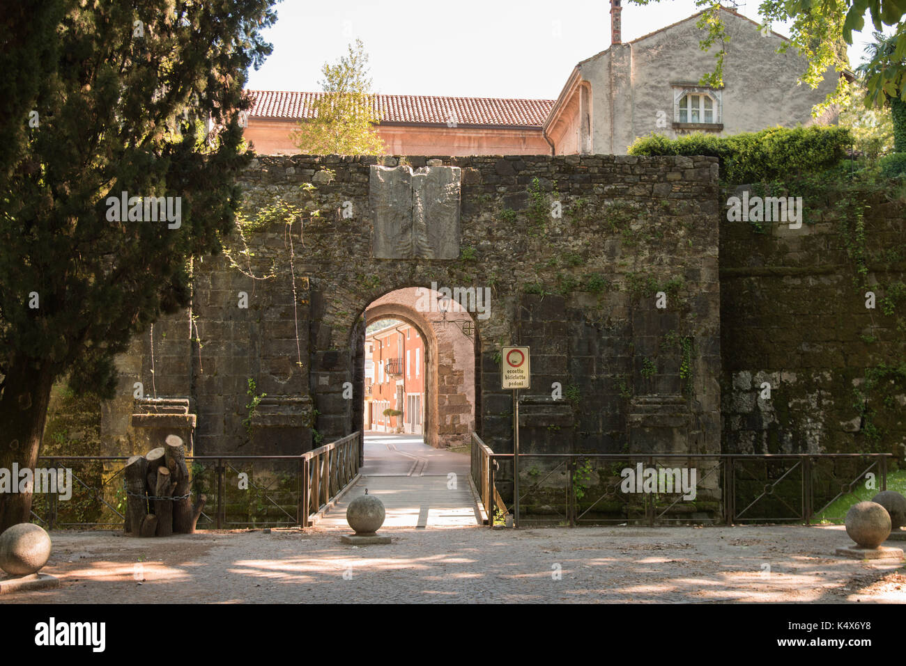 Gradisca Castle High Resolution Stock Photography and Images - Alamy