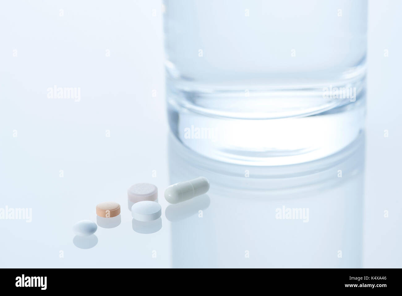 Internal medicine hi-res stock photography and images - Alamy