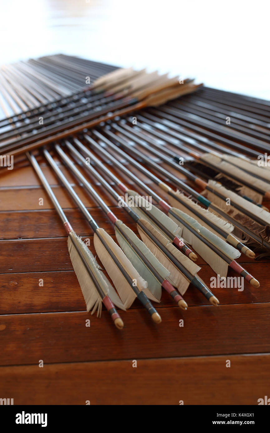 Japanese traditional archery arrows Stock Photo - Alamy
