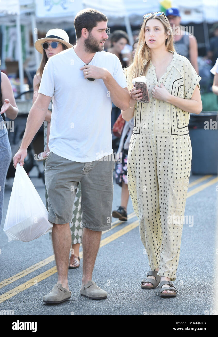 Whitney Port and her husband Tim Rosenman go to the Farmers Market in ...