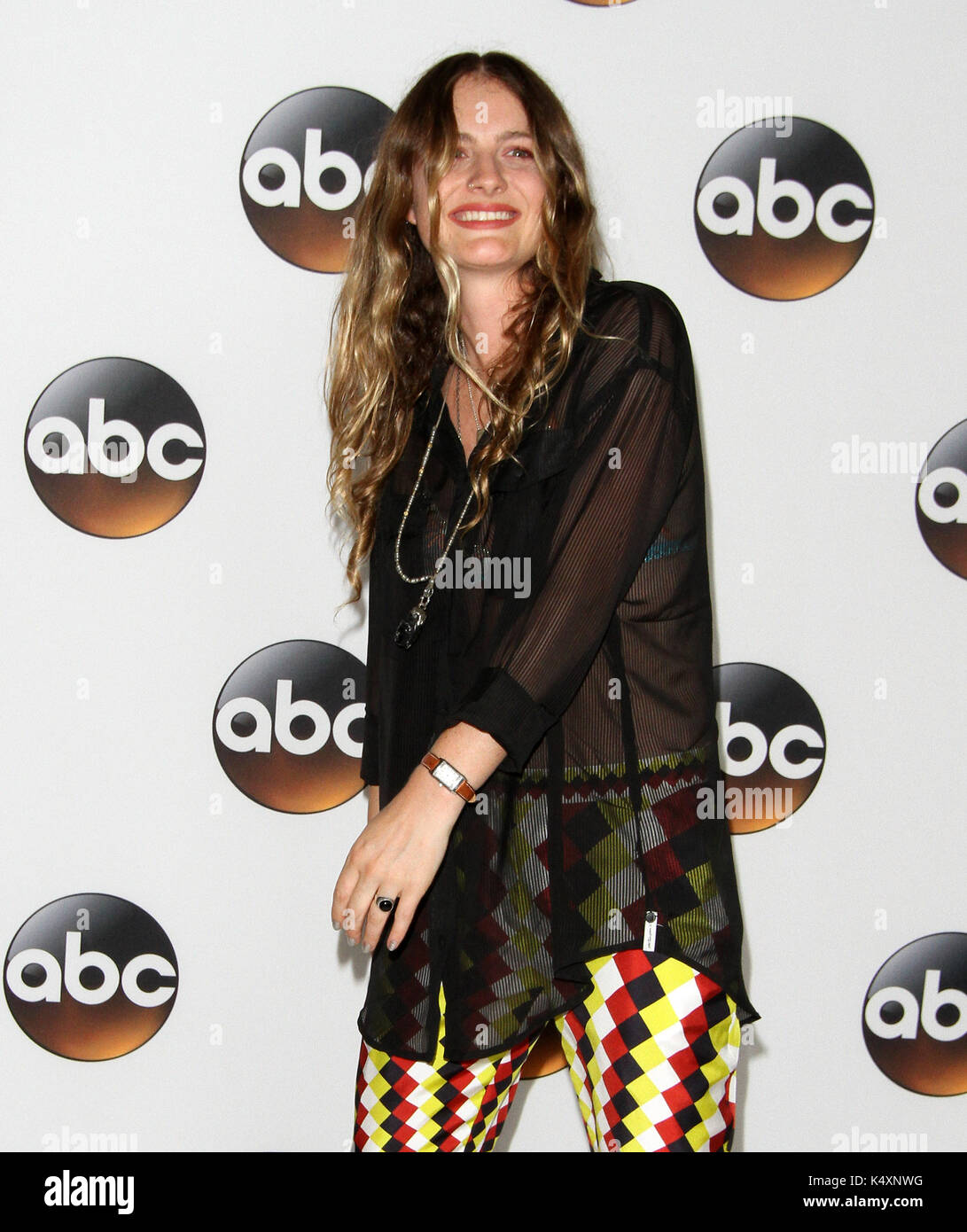 Willow Anwar Father