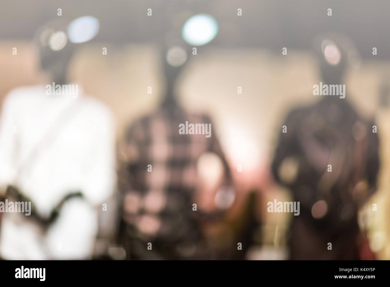 Blurred a clothes store background on a shopping mall Stock Photo - Alamy