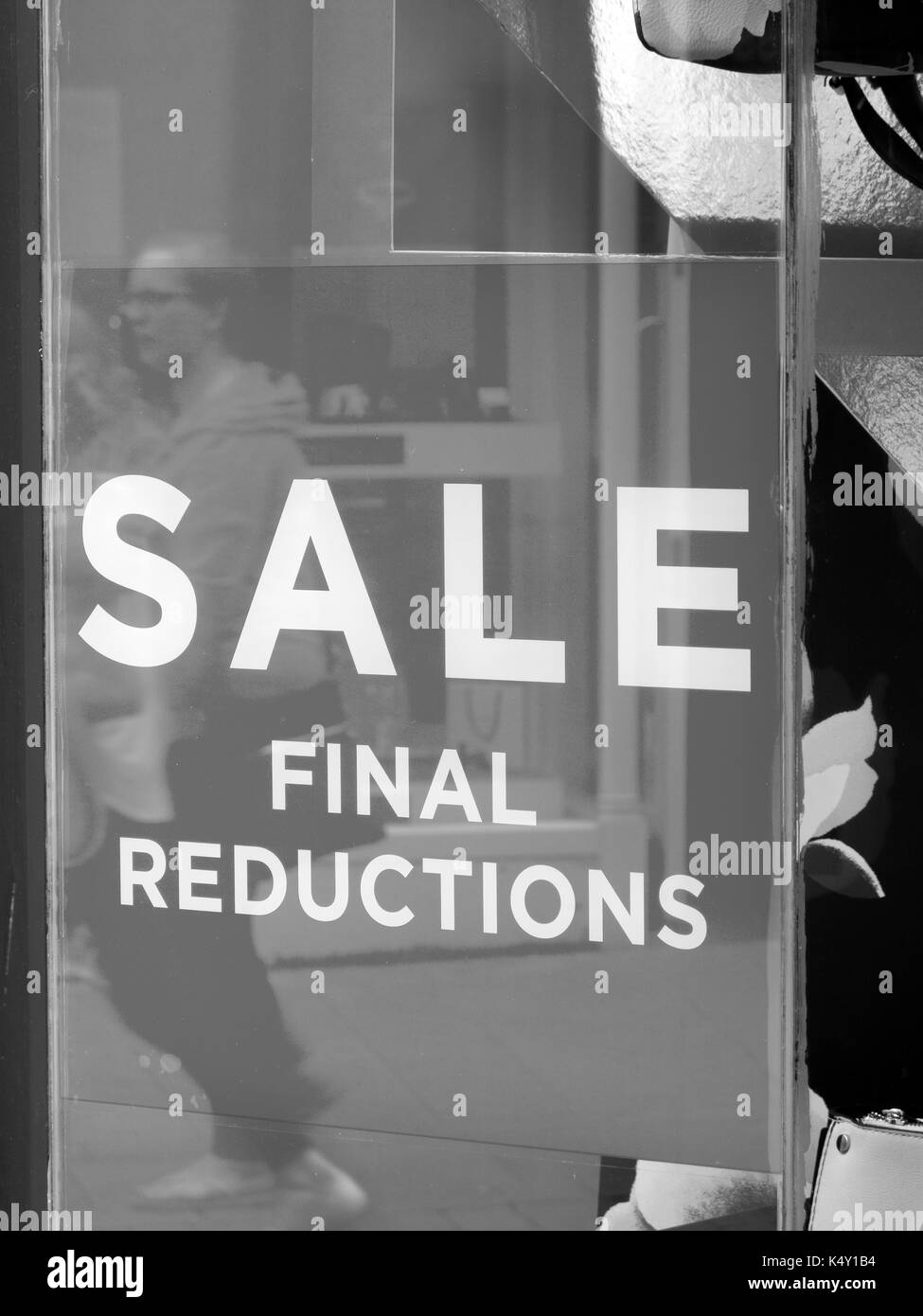 Final reduction hi-res stock photography and images - Alamy