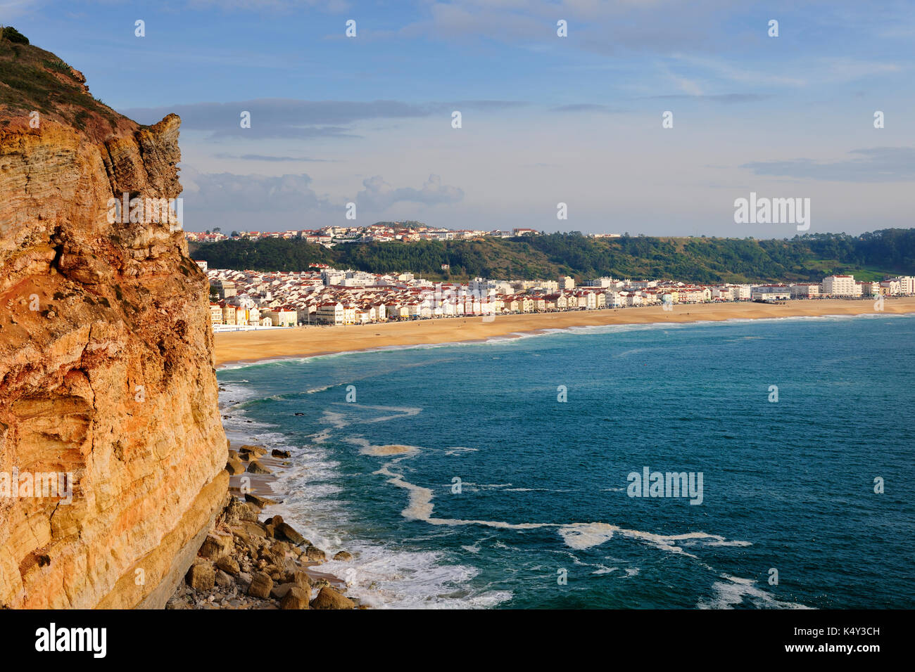 Nazaré beach in front of the Atlantic Ocean. Portugal Stock Photo - Alamy