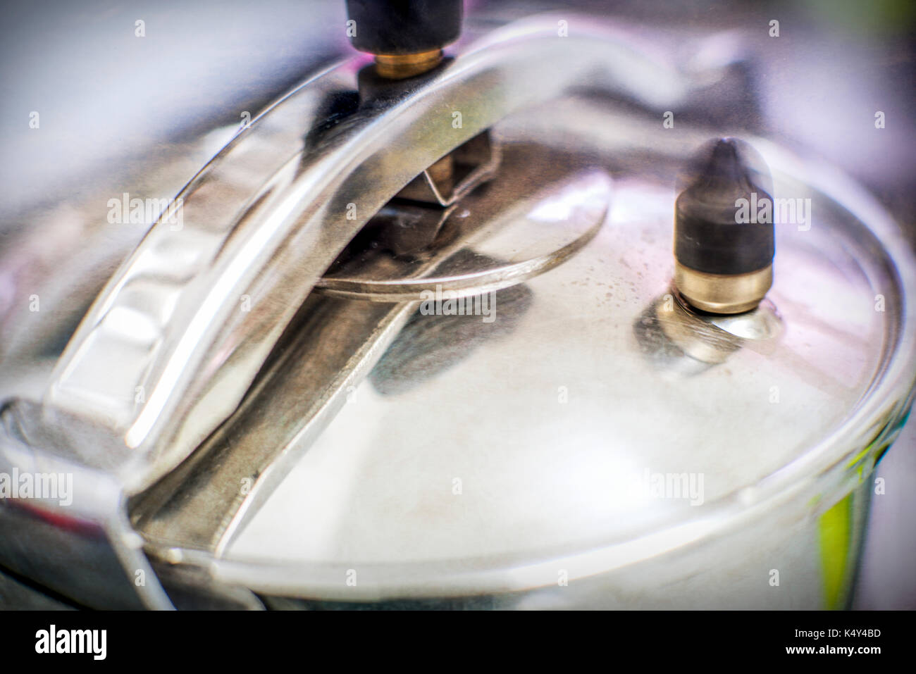 Steam method hi-res stock photography and images - Alamy