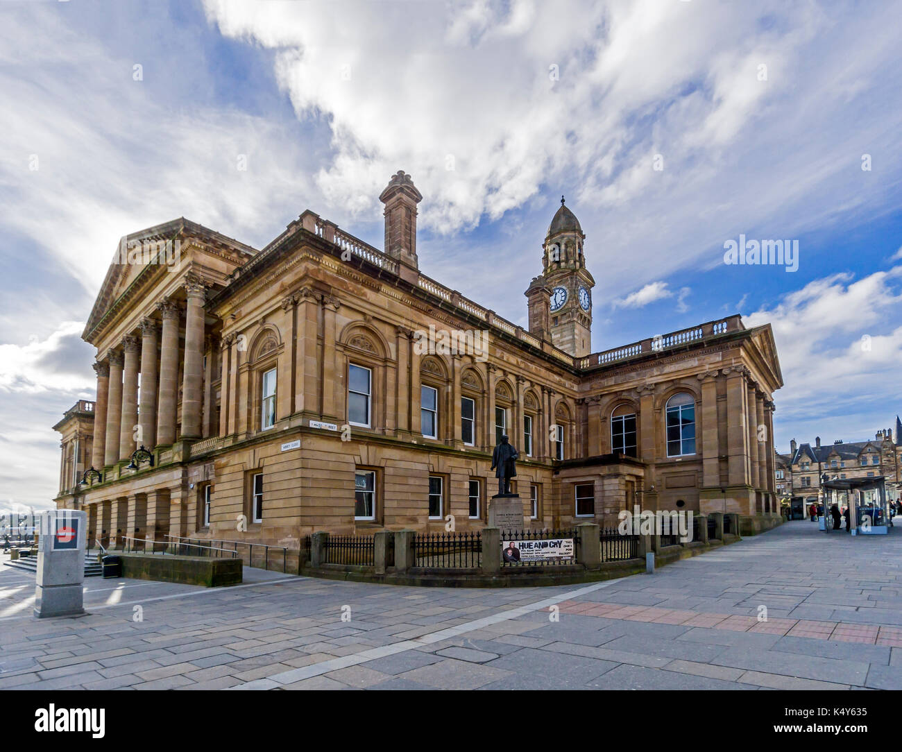 Paisley town centre renfrewshire hi-res stock photography and images ...