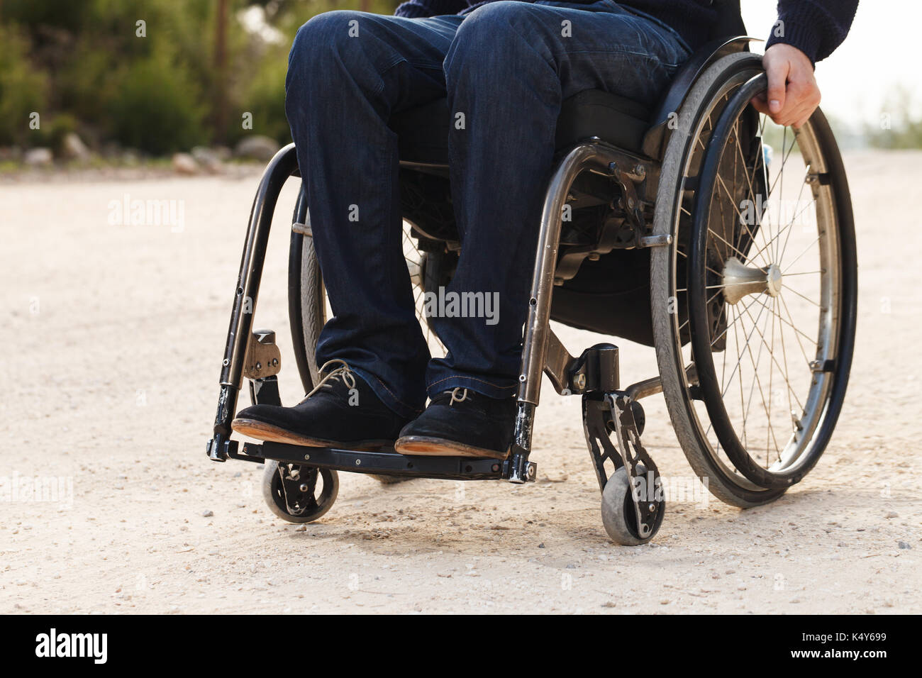 Young disabled person hi-res stock photography and images - Alamy