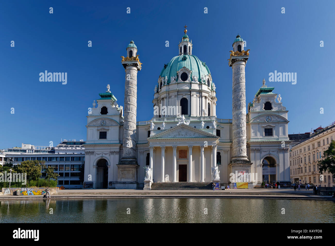 Resselpark with baroque Karlskirche, Karlsplatz, Vienna, Austria Stock ...