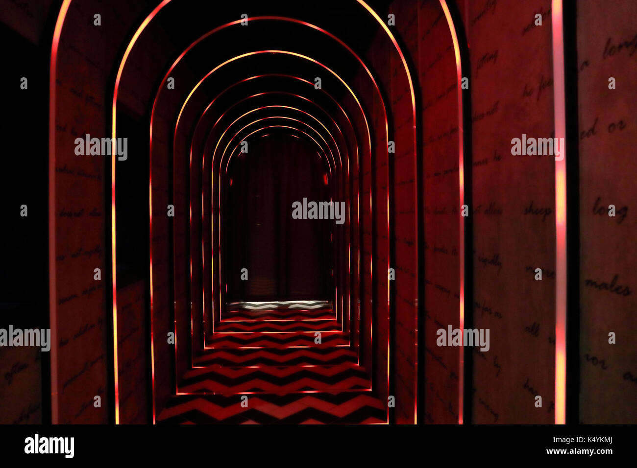 1 oak nightclub in hi-res stock photography and images - Alamy