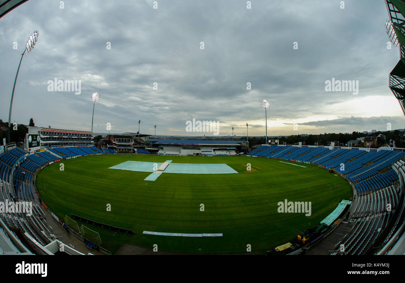 Leeds, UK. 07th Sep, 2017. General Stadium views as the storm clouds ...