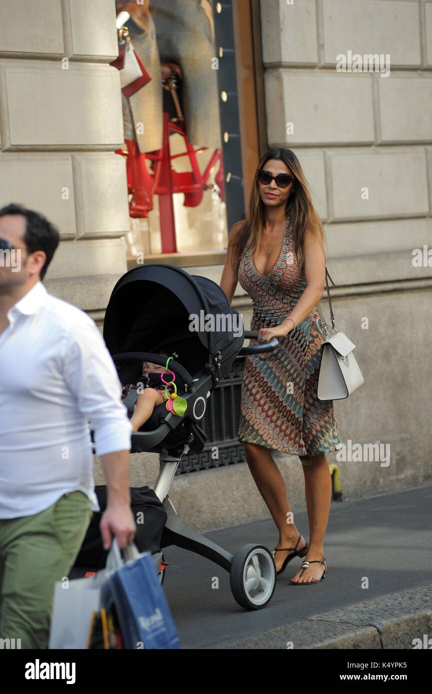 Milan, Cecilia Capriotti and mom in the center with the small Maria ...
