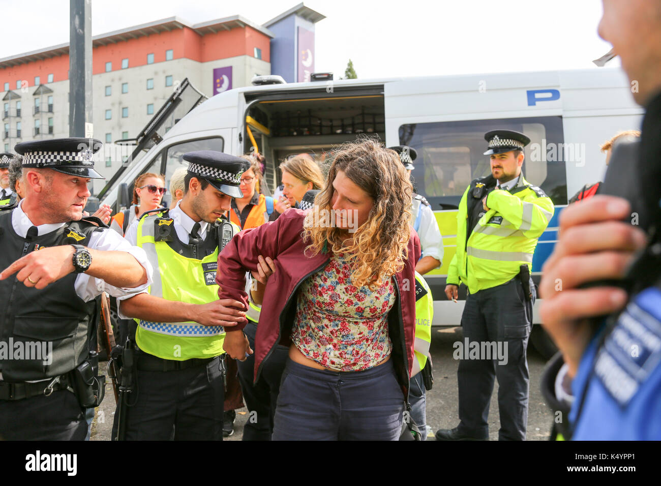 Locking arms while in protest hi-res stock photography and images - Alamy