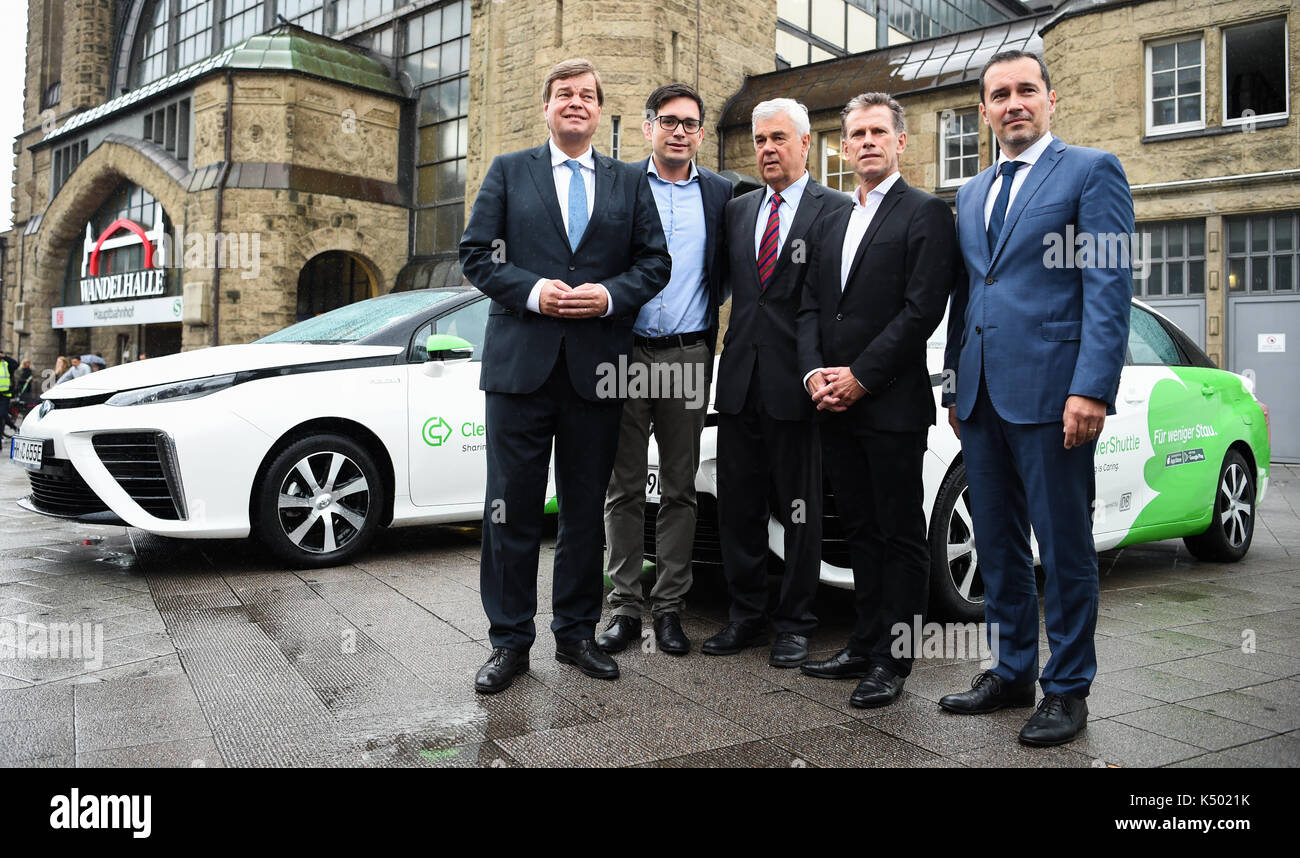 Hydrogen station in hamburg hi-res stock photography and images - Alamy