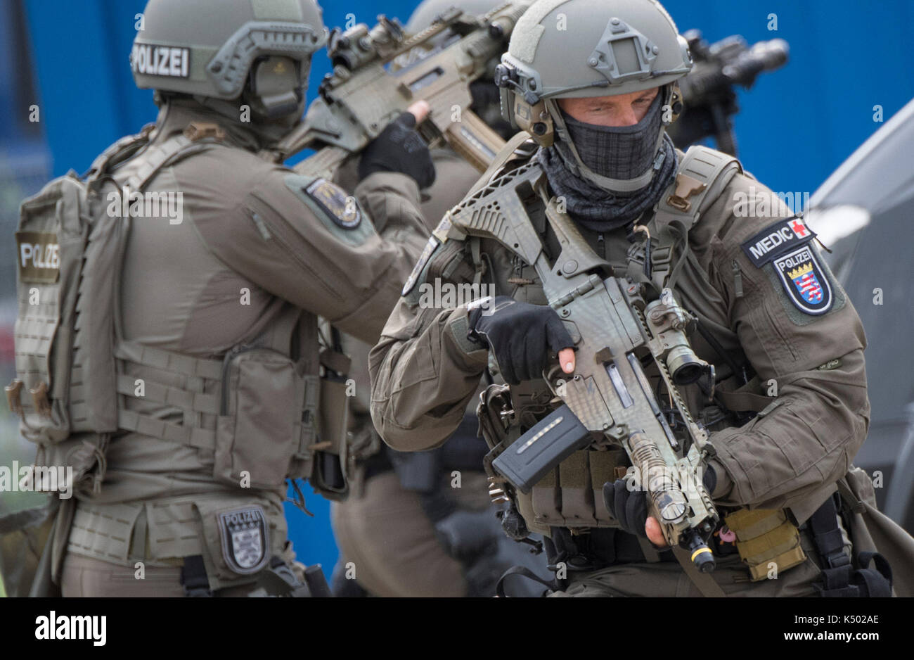 Frankfurt, Germany. 08th Sep, 2017. Members of the special elite ...