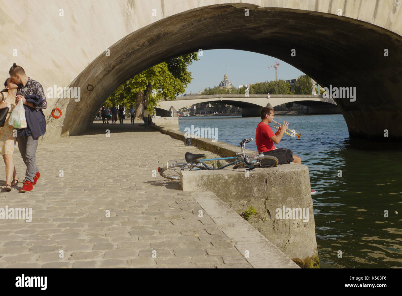 Trumpet bridge hi-res stock photography and images - Alamy