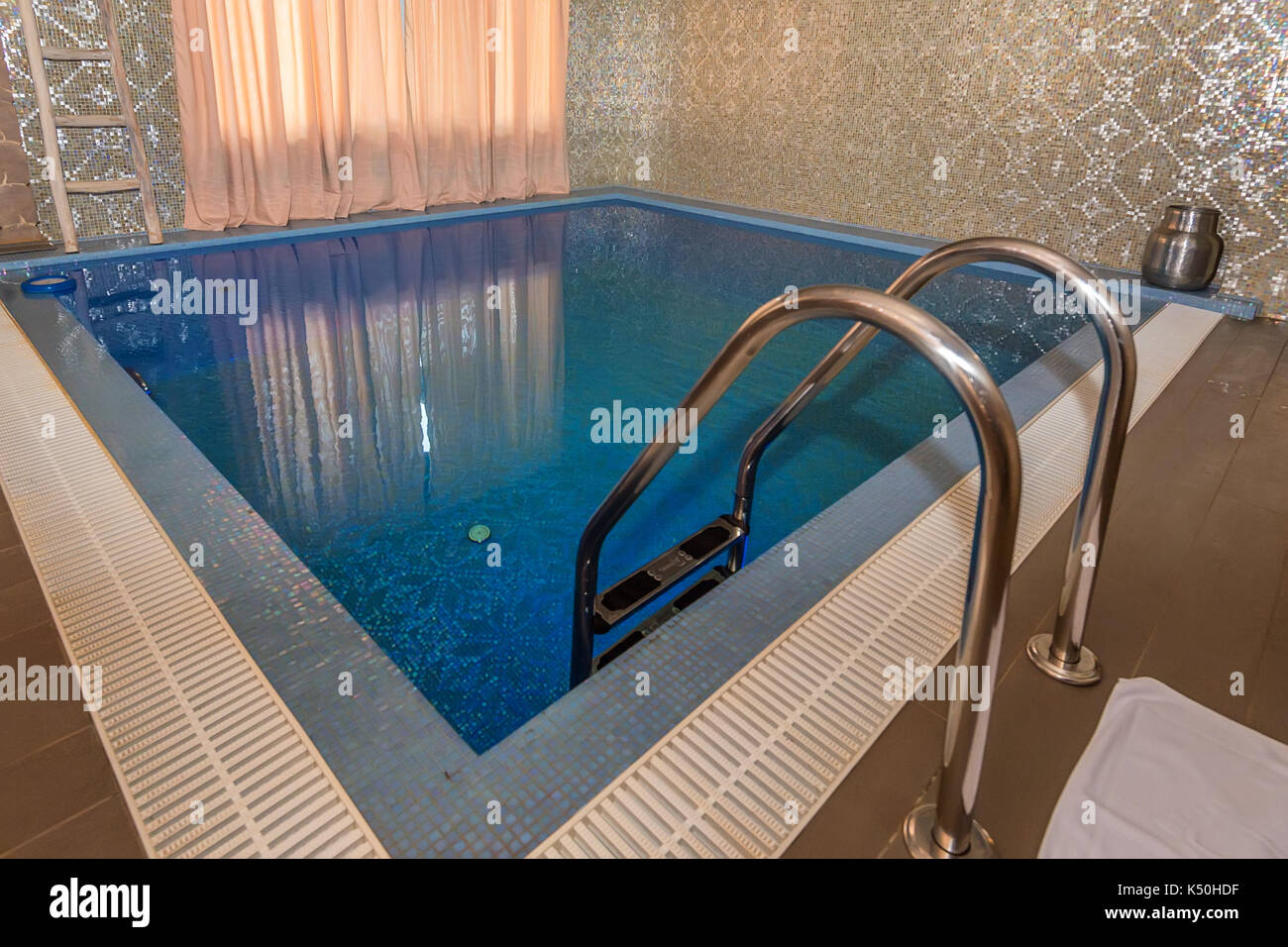Small pool in sauna Stock Photo - Alamy