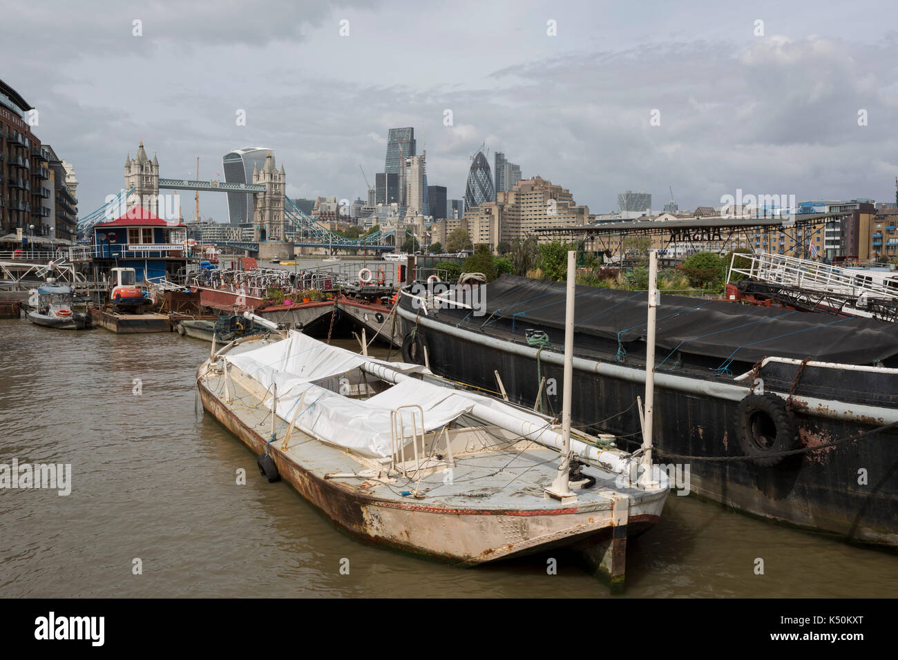 Private mooring london hi-res stock photography and images - Alamy