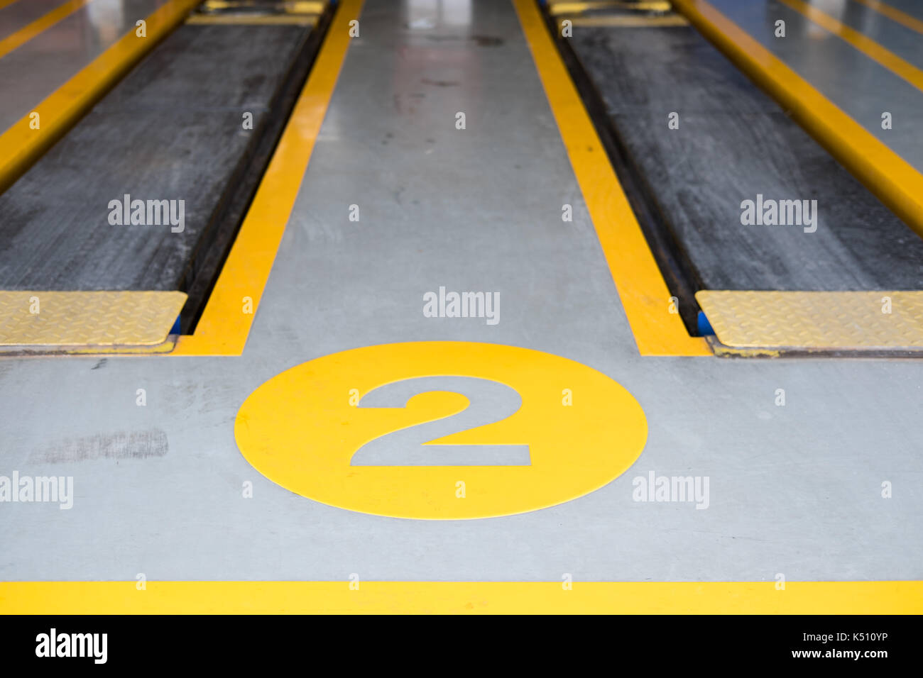 hydraulic for car lift up in auto repair service shop. Scissor jack in ...