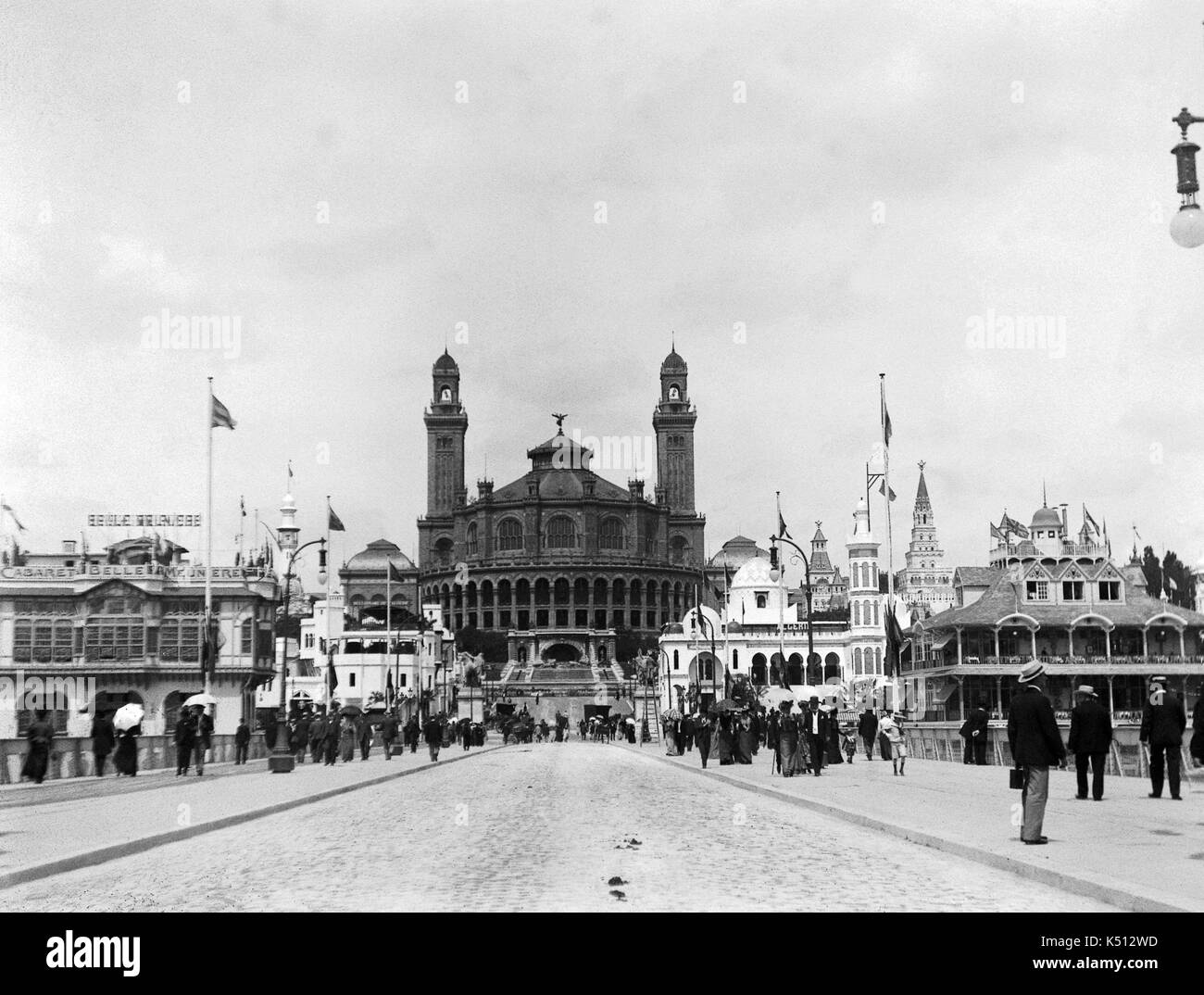 Exposition universelle de paris hi-res stock photography and images - Alamy