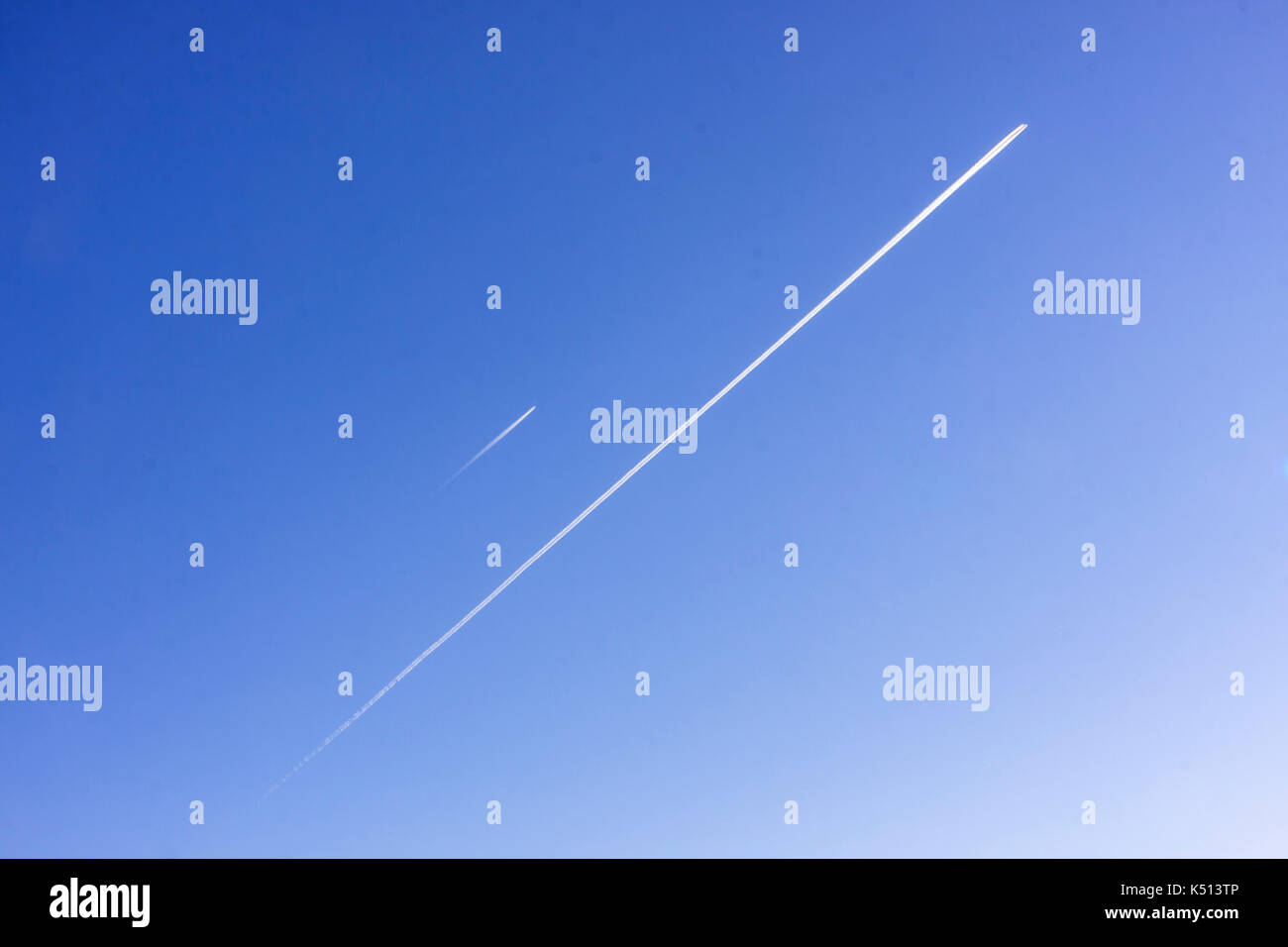 competition between two Airplanes in the sky Stock Photo - Alamy