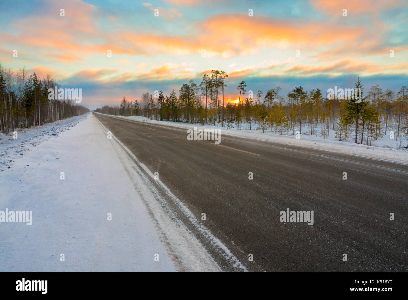 Russia road ice snow hi-res stock photography and images - Alamy