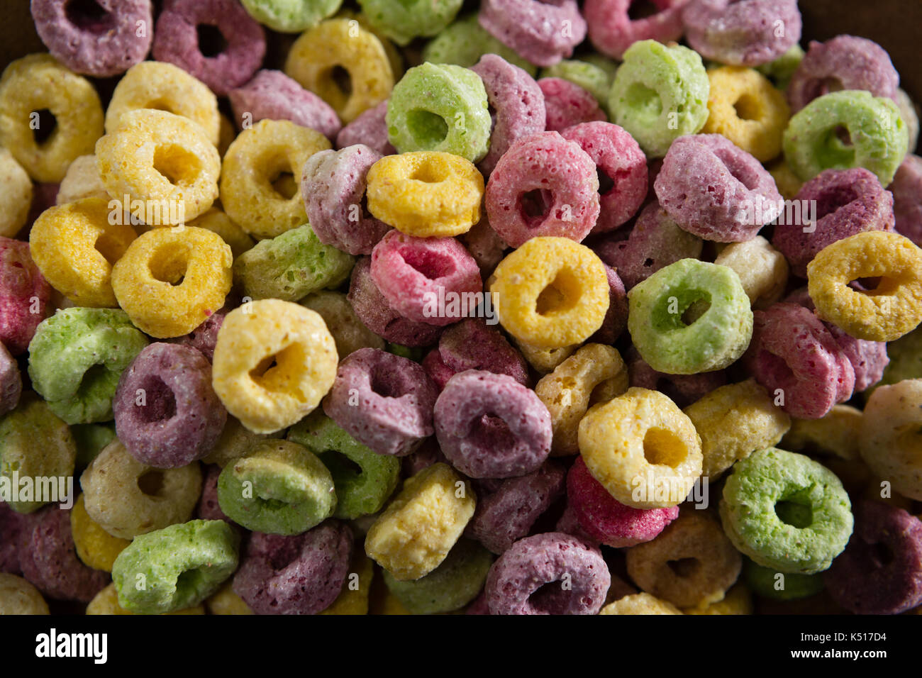 Froot loops hi-res stock photography and images - Alamy