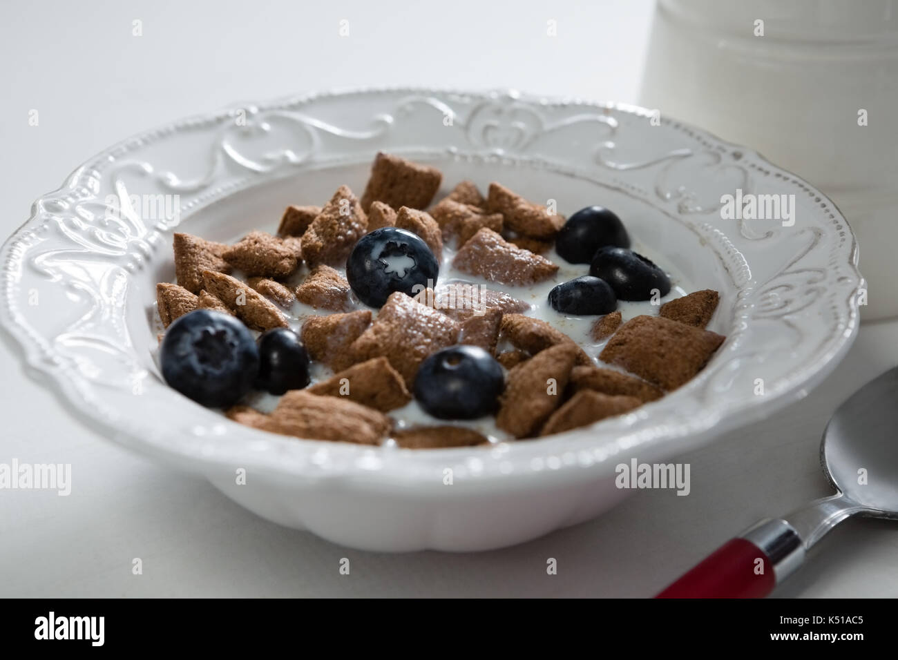 Close-up of breakfast cereal in bowl Stock Photo - Alamy