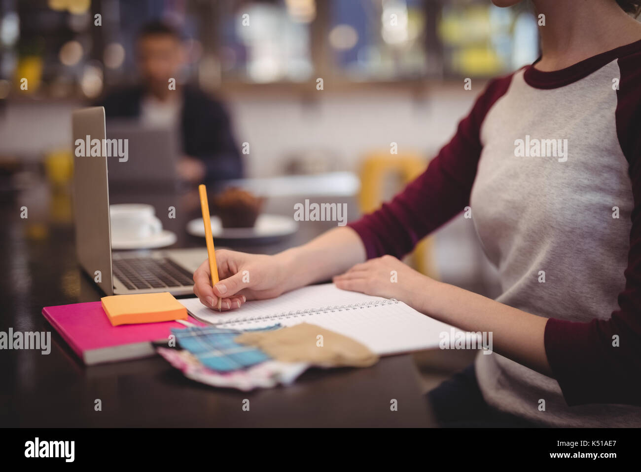 Professional writing hi-res stock photography and images - Alamy