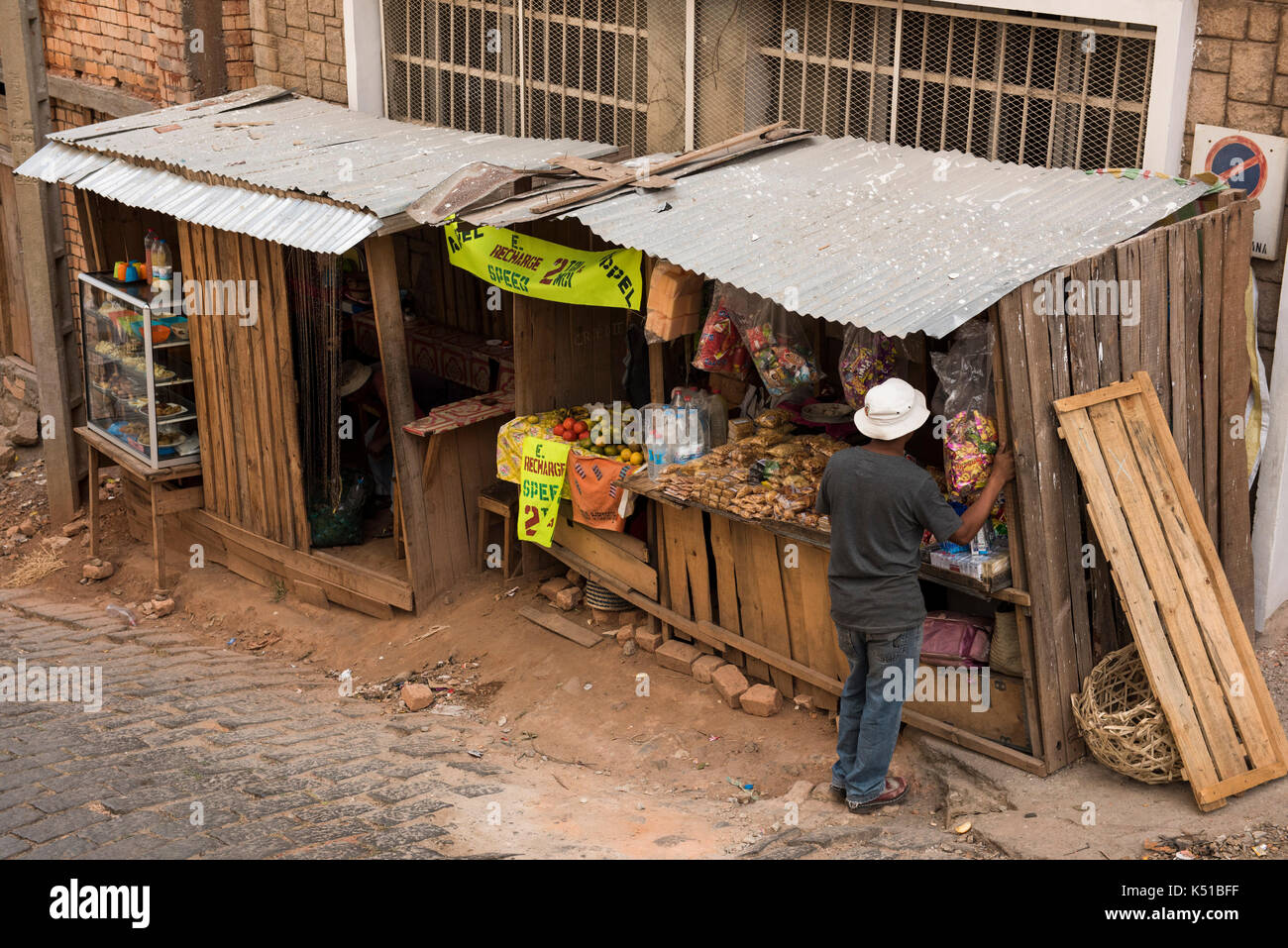 Streetscene, roadside shop, Antananarivo, Madagascar Stock Photo - Alamy