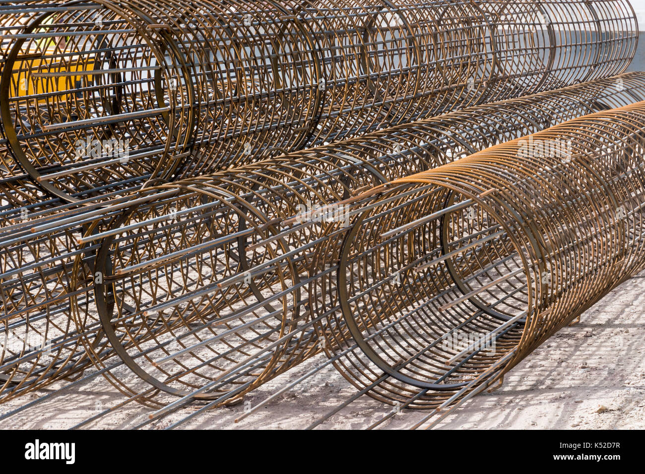 Circular reinforced steel columns for pile Stock Photo - Alamy