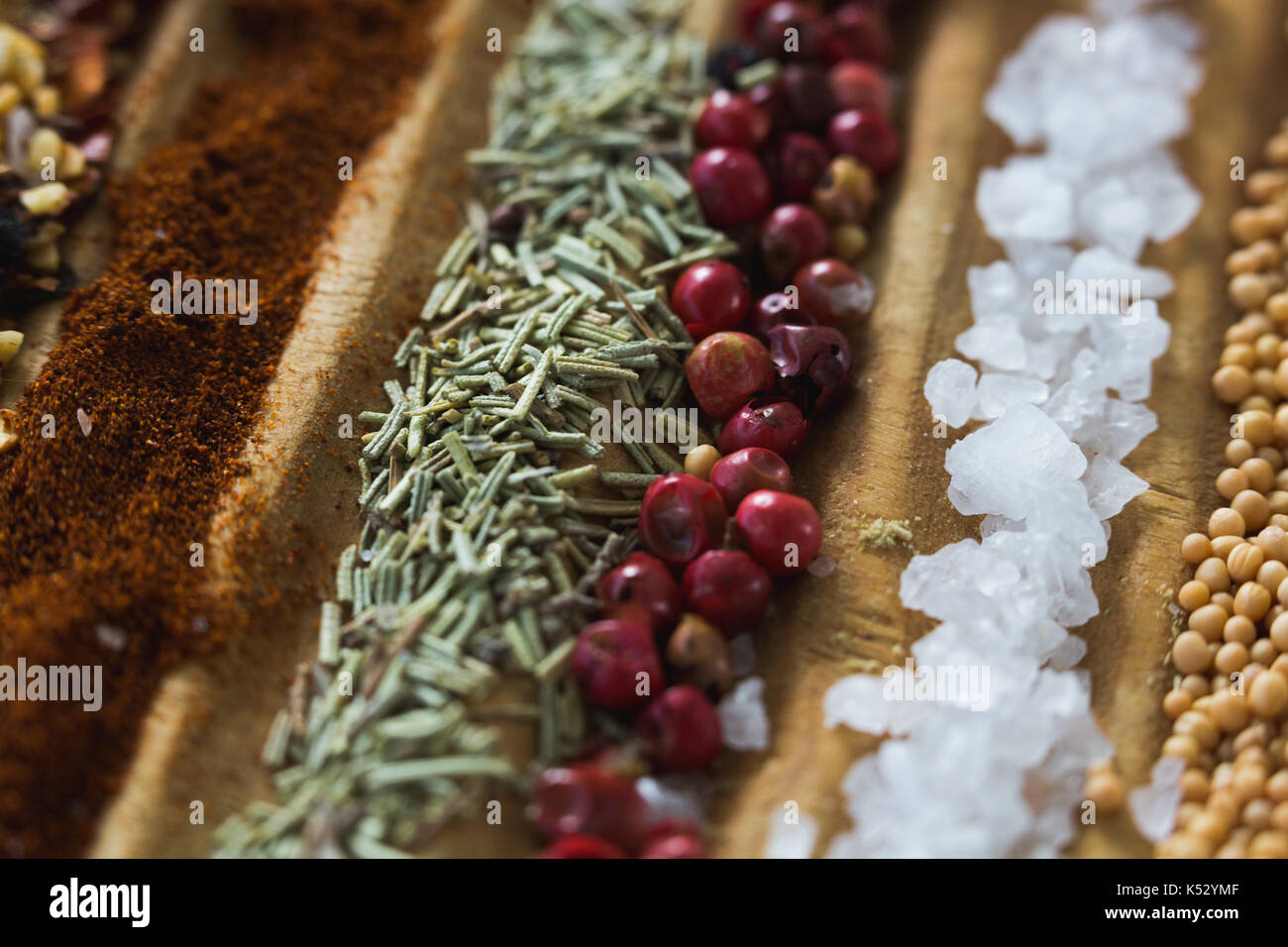 Various spices seeds peppercorn hi-res stock photography and images - Alamy