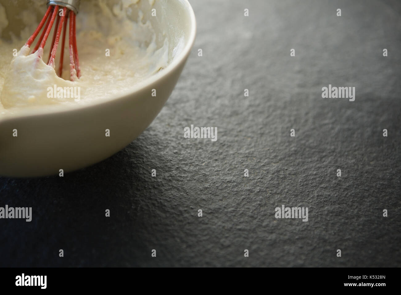 Wire whisk ball hi-res stock photography and images - Alamy