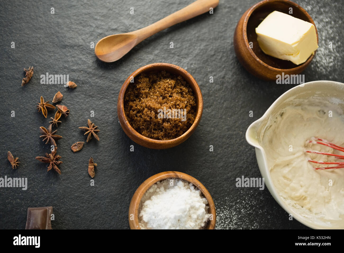 Bowl with ingredients hi-res stock photography and images - Alamy