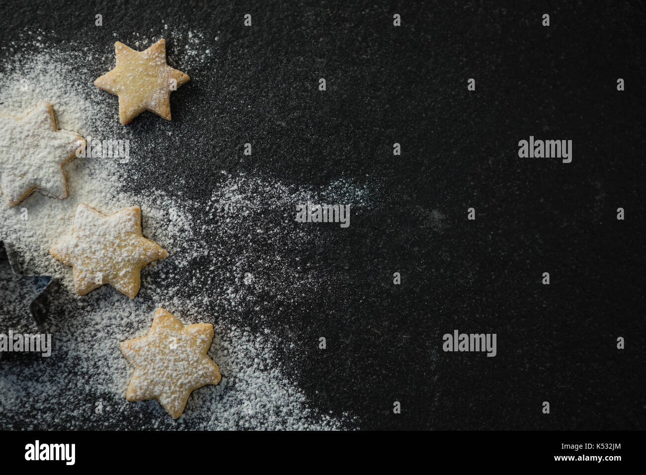 Star shape and heart shape cookies hi-res stock photography and images ...