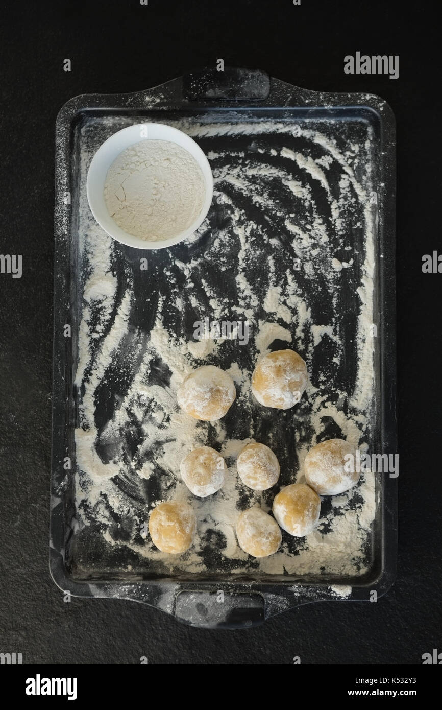 Baking net hi-res stock photography and images - Alamy