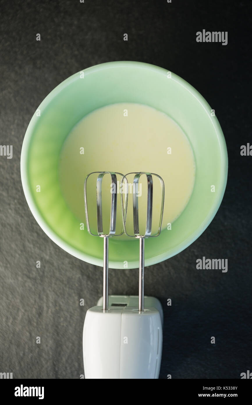 Mixing batter electric mixer hi-res stock photography and images - Alamy