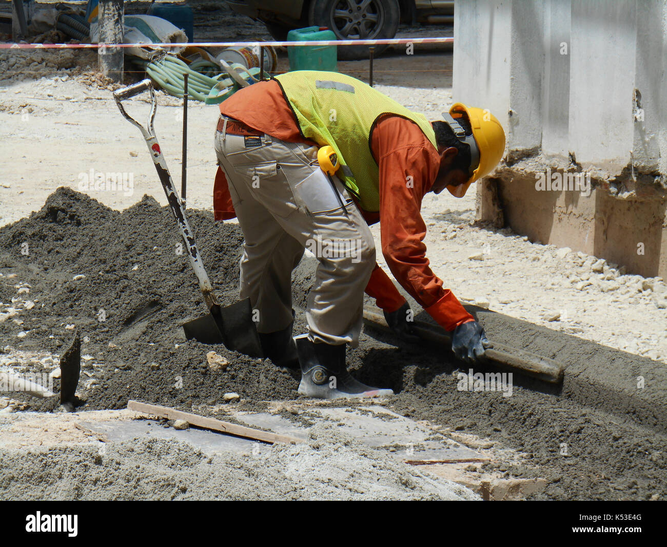 In situ construction hi-res stock photography and images - Alamy