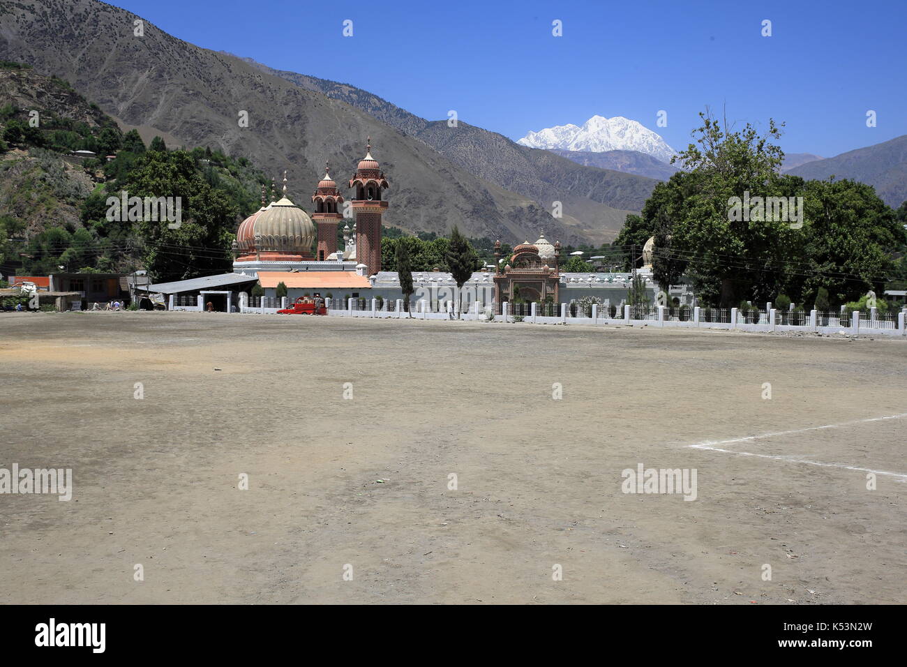 Chitral mosque hi-res stock photography and images - Alamy