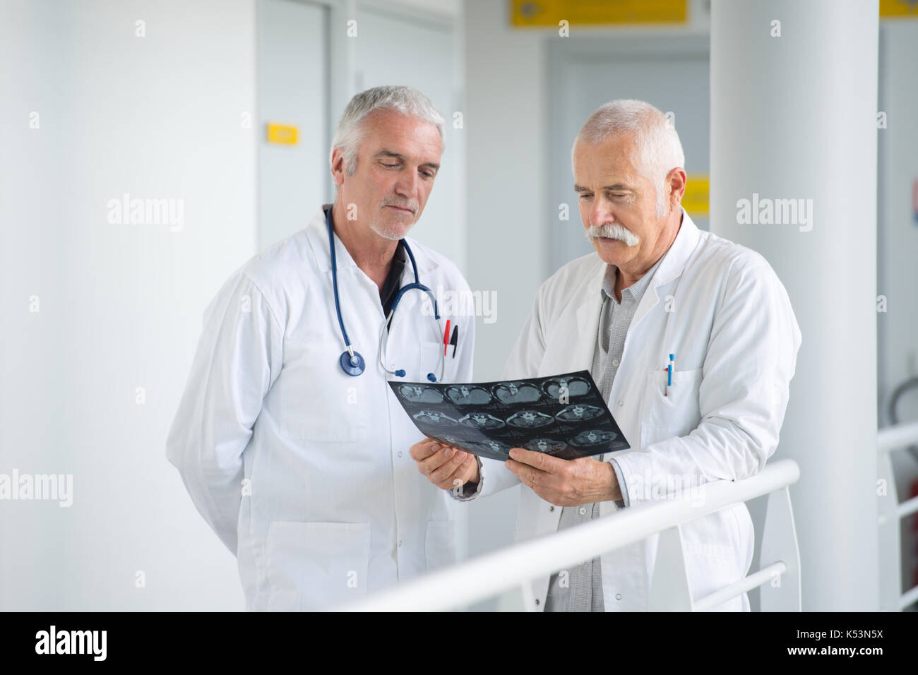 Old doctors hi-res stock photography and images - Alamy