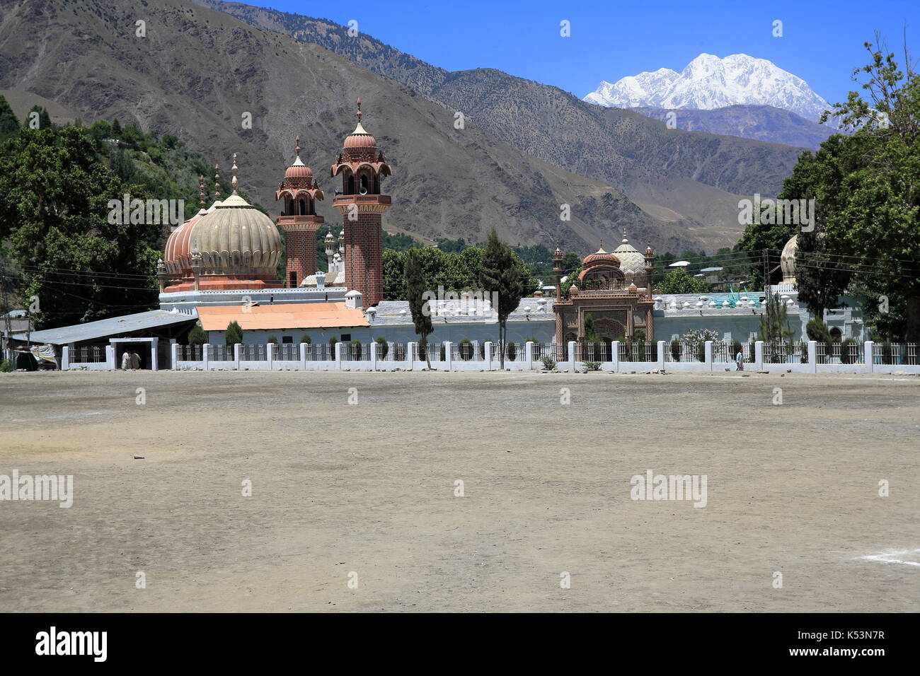 Chitral mosque hi-res stock photography and images - Alamy