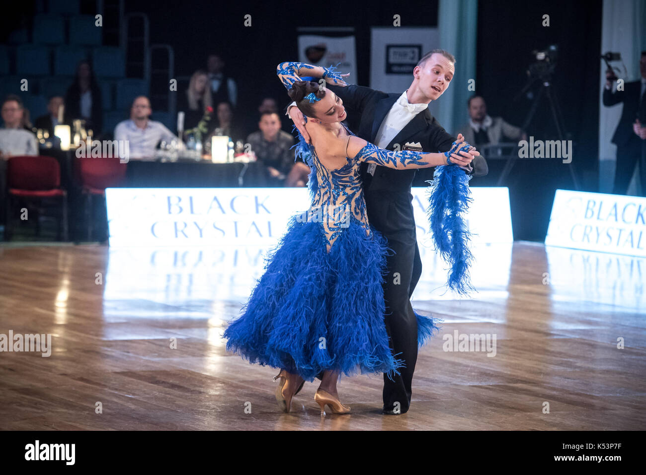 dancers dancing standard dance Stock Photo - Alamy