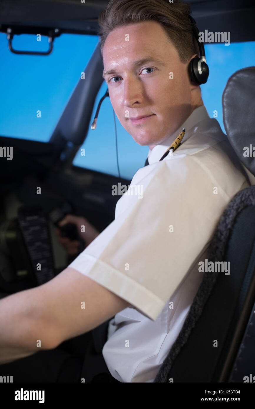 Sitting in airplane hi-res stock photography and images - Alamy