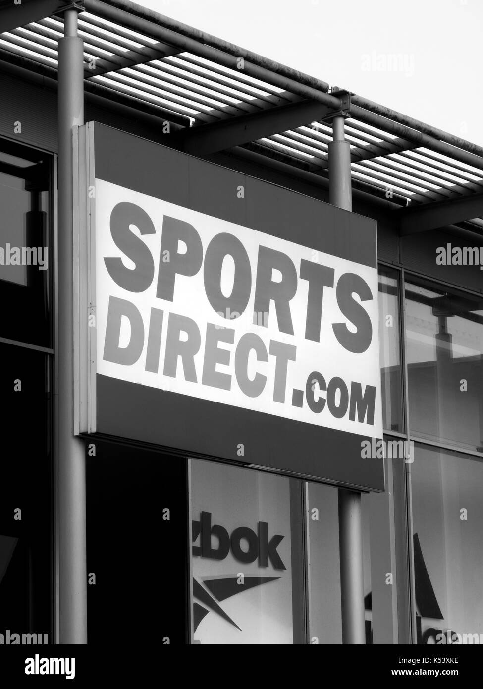 Retailer Black and White Stock Photos & Images - Alamy