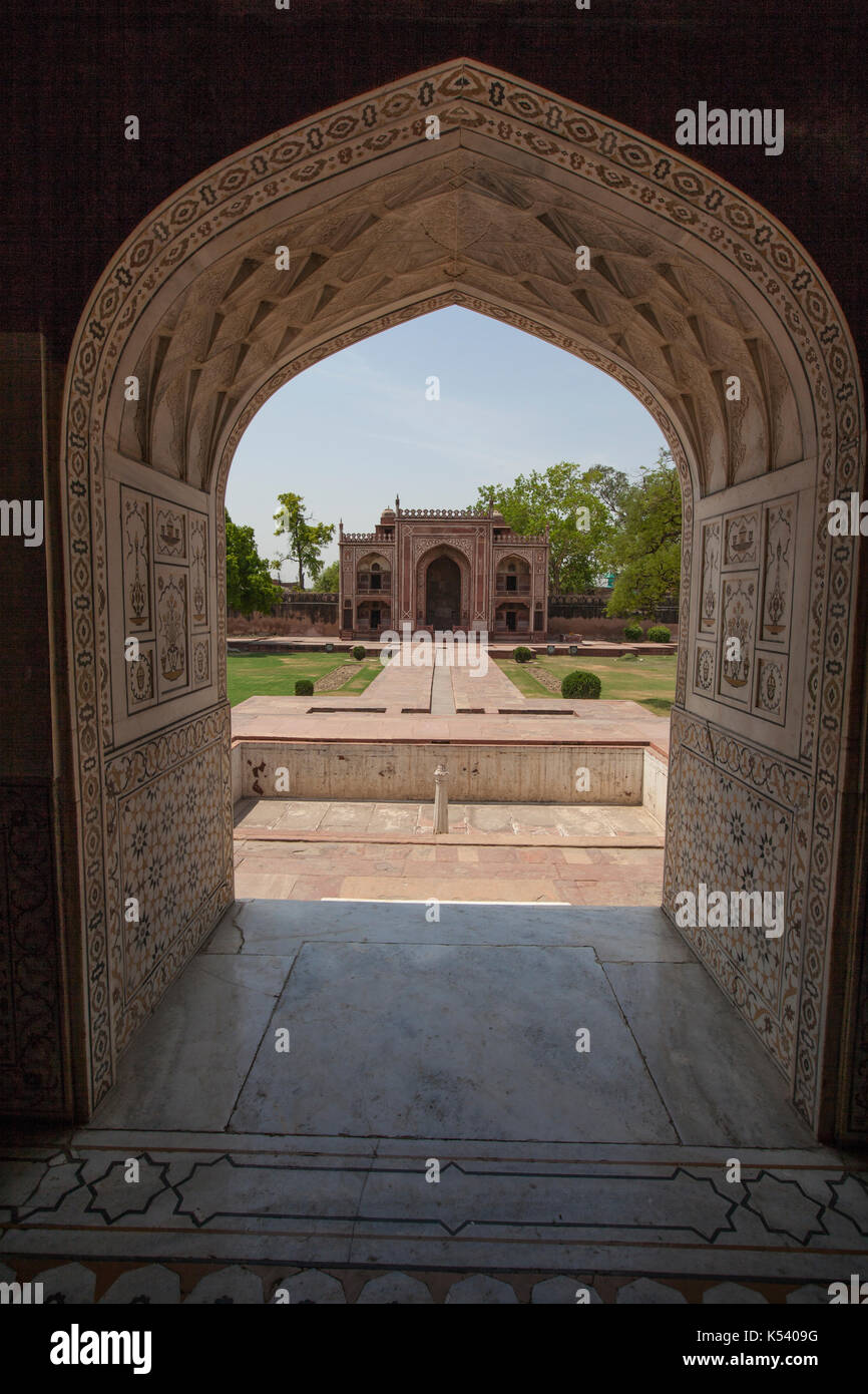 Indian mosque history hi-res stock photography and images - Alamy
